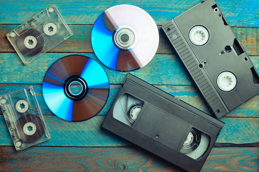 Life 103.1 FM - WLHC Listen Live - Robbins, United States | Online ...