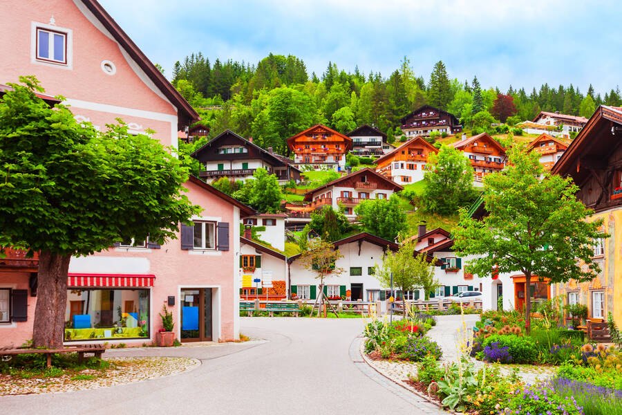 WDCX 99.5 Listen Live - Buffalo, United States | Online Radio Box