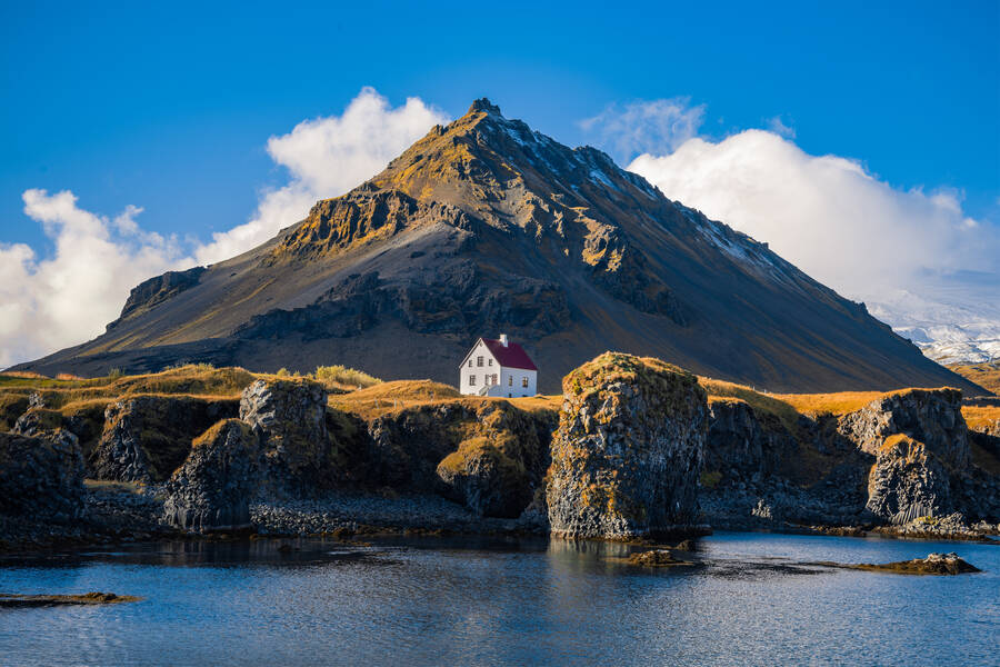 WHBU Radio Listen Live - 1240 kHz AM, Anderson, United States | Online ...