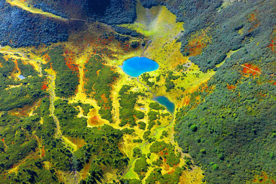 MOViN 92.5 KQMV Listen Live - Bellevue, United States | Online Radio Box