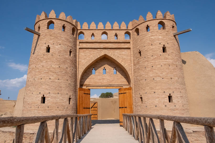 KCMQ Listen Live - 96.7 MHz FM, Columbia, United States | Online Radio Box