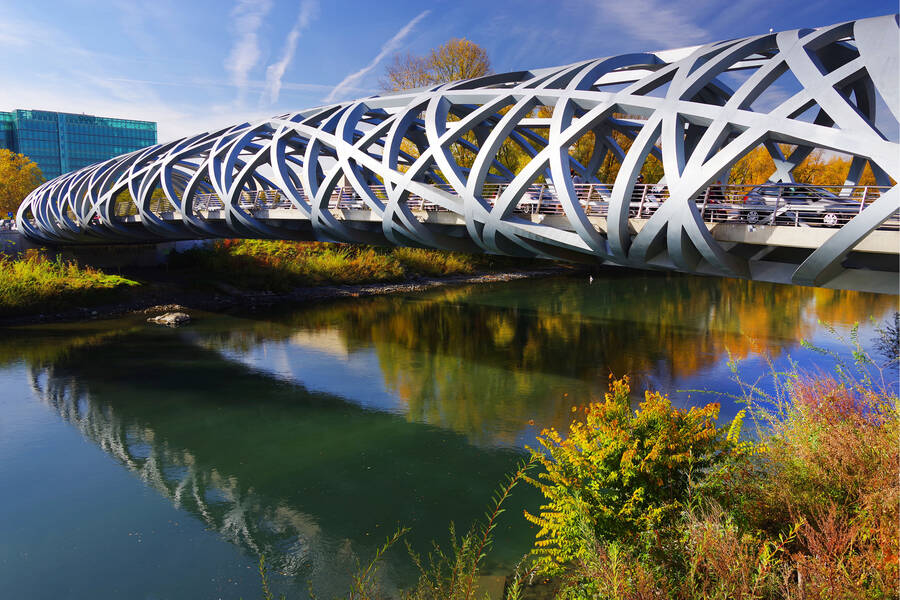 Current time in Geneva, Switzerland. Local Time Zone. Time difference.