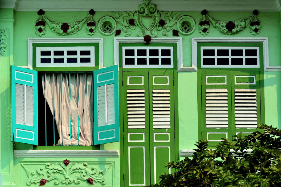 Radio Fiji Two Listen Live - 105.0 MHz FM, Suva, Fiji | Online Radio Box