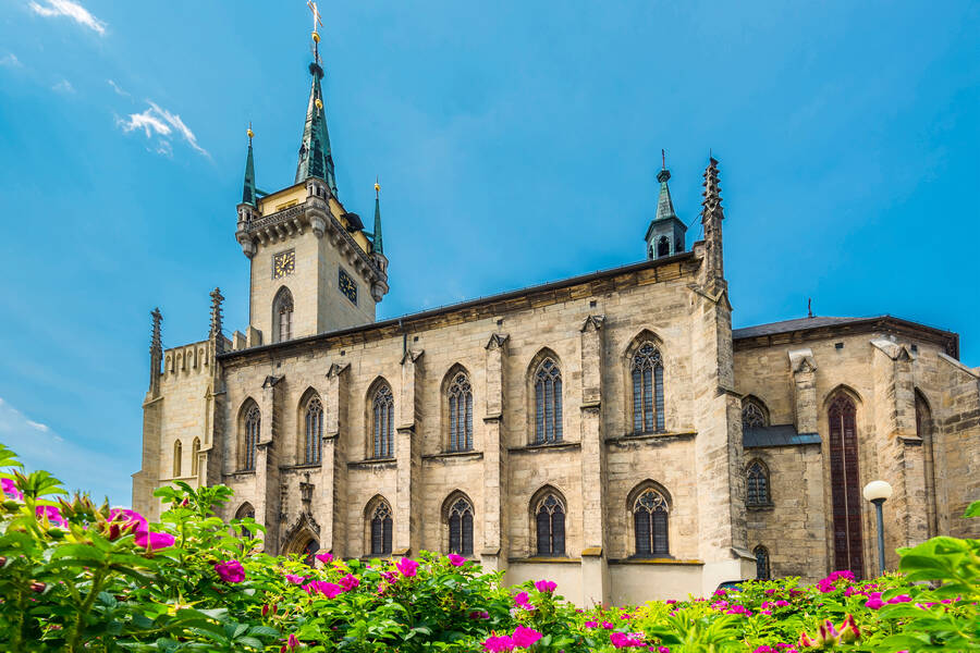 Ingwane FM live streaming - 104.5 MHz FM, Mthatha, South Africa ...