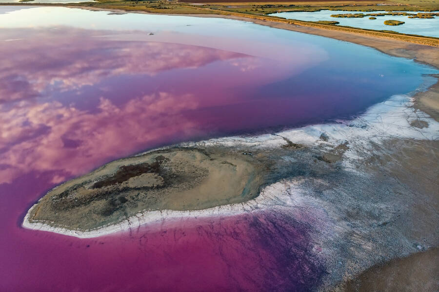 KCOW - AM 1400 Listen Live - Alliance, United States | Online Radio Box