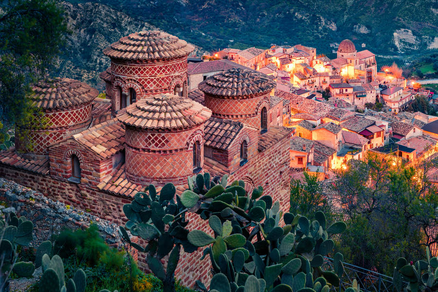 News Talk 1380 AM - WNRI Listen Live - Woonsocket, United States ...