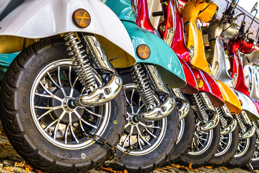 98.7 WFGR Listen Live - Grand Rapids, United States | Online Radio Box