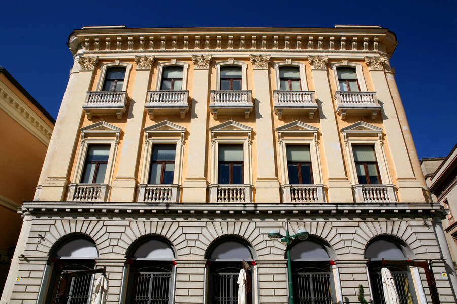 92Q - WQQK Listen Live - 92.1 MHz FM, Nashville, United States | Online ...