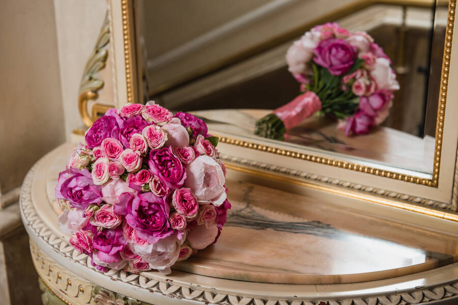 96.7 KCAL Rocks playlist