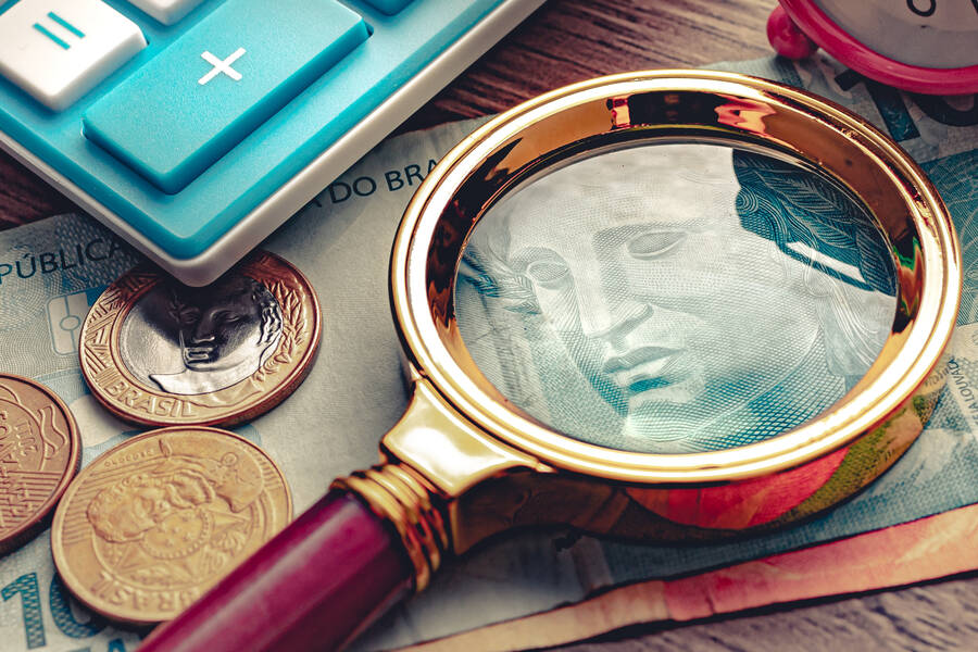 WDEZ 101.9 FM Listen Live - Wausau, United States | Online Radio Box