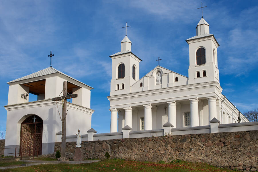 KKRL - 93.7 FM Listen Live - Carroll, United States | Online Radio Box