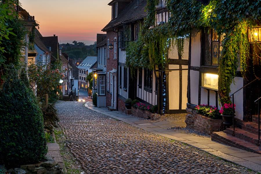 WNWI 1080 AM Listen Live - Oak Lawn, United States | Online Radio Box