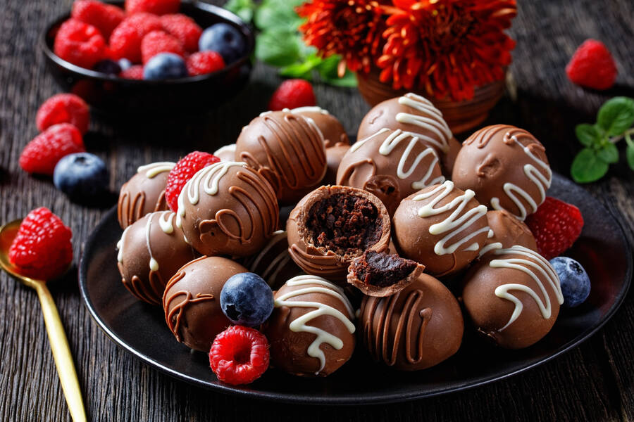 Magic 107.9 Listen Live - Fayetteville, United States | Online Radio Box