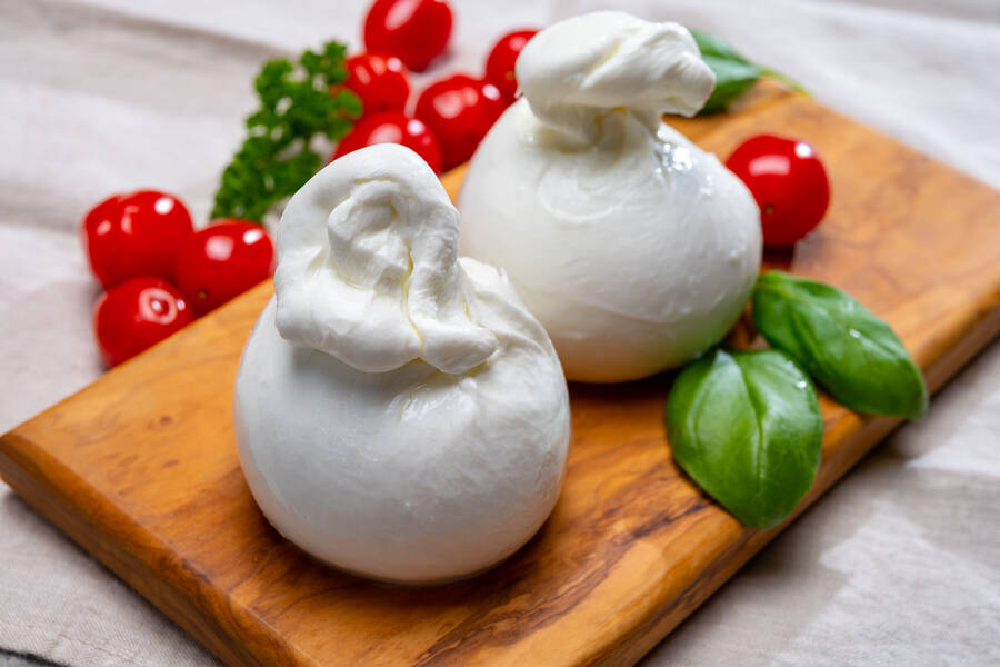 BX93 Listen Live - CJBX, 92.7 MHz FM, London, Canada | Online Radio Box