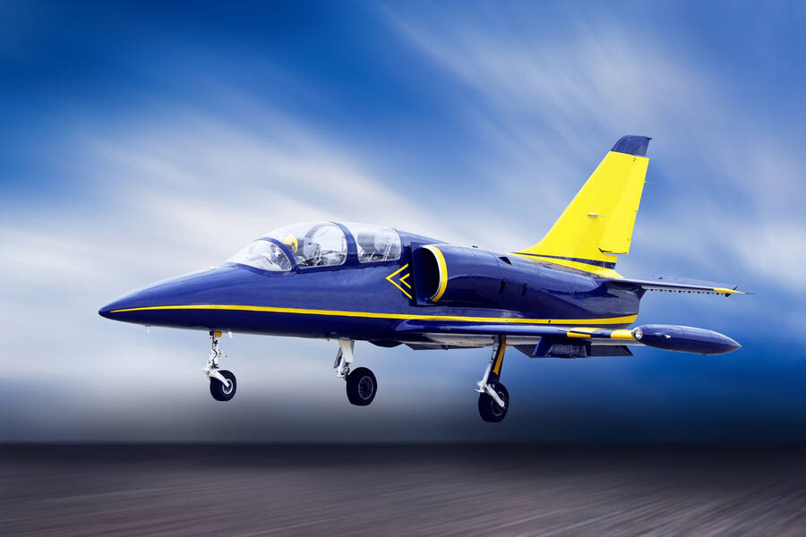 KRRR Radio Listen Live - 104.9 MHz FM, Cheyenne, United States | Online ...