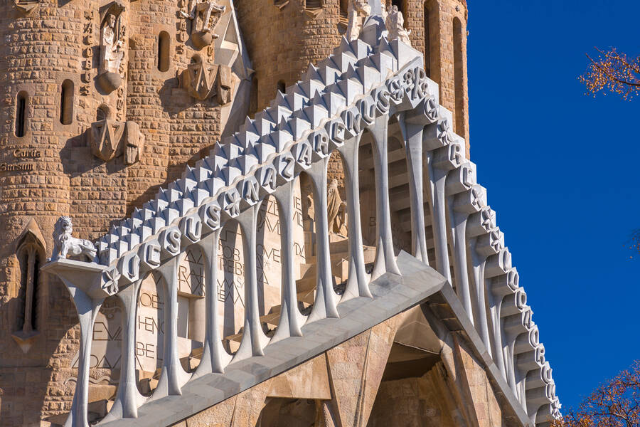 Radio Hit Ecuador en vivo - Cuenca 96.5 MHz FM, Ecuador