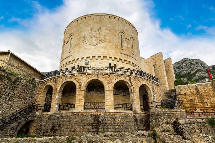 Hopi Radio Listen Live - 88.1-89.1 MHz FM, Hotevilla, United States ...