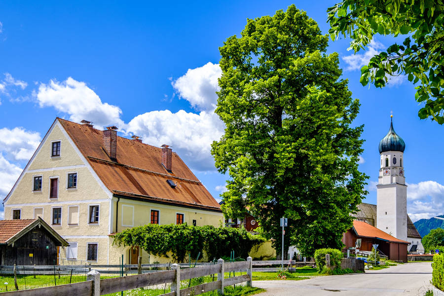 K105 Listen Live - WKOA, 105.3 MHz FM, Lafayette, United States ...