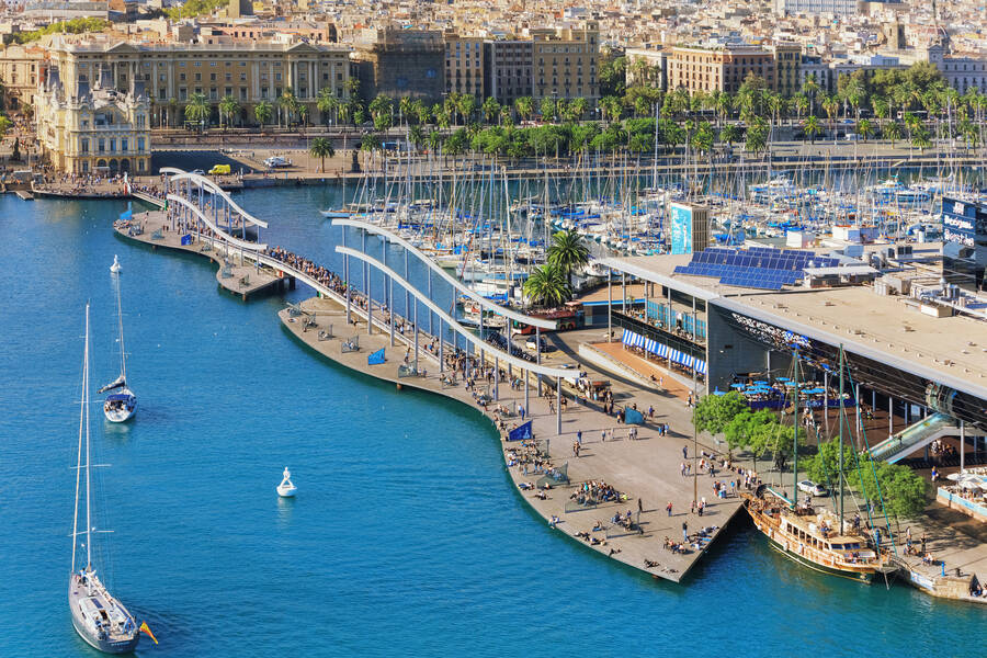 Radio Fiji Two Listen Live - 105.0 MHz FM, Suva, Fiji | Online Radio Box