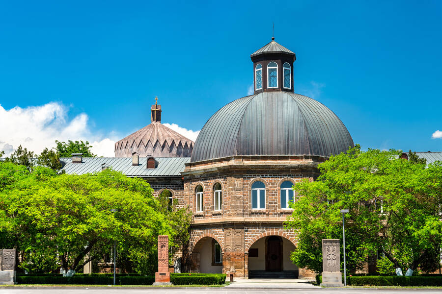 Current time in Armenia, Local Time Zone, DST information | Dayspedia