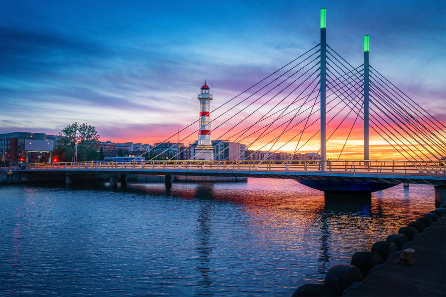 News Talk 980 CJME Listen Live - 980 kHz AM, Regina, Canada | Online ...