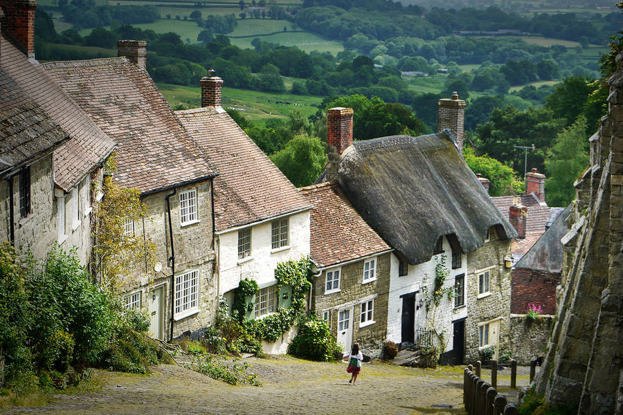 Zoomer Radio Listen Live - CFZM, 740 kHz AM, Toronto, Canada | Online ...