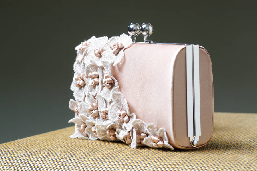 Nanoq FM Listen Live - 100.0 MHz FM, Nuuk, Greenland | Online Radio Box