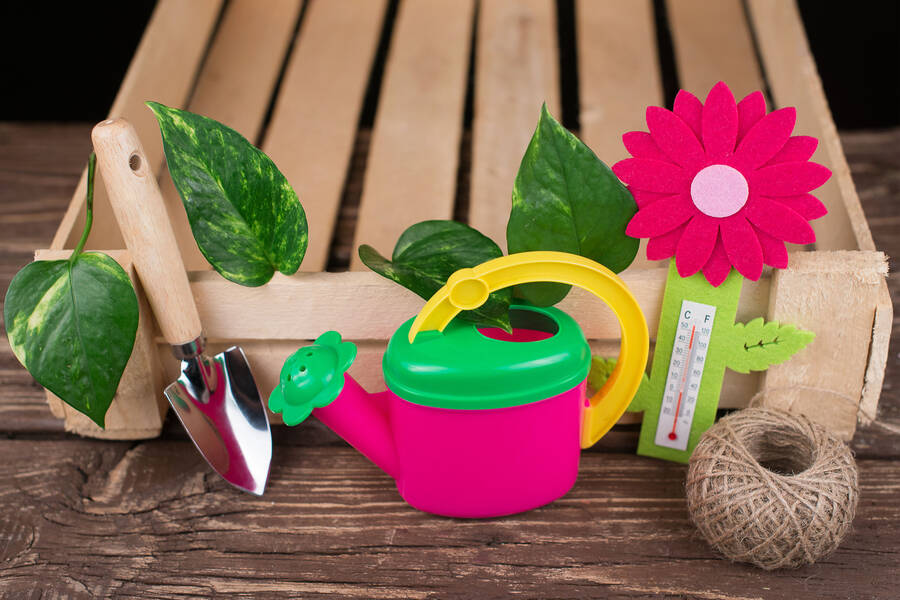 KBCY 99.7 FM Listen Live - Abilene, United States | Online Radio Box