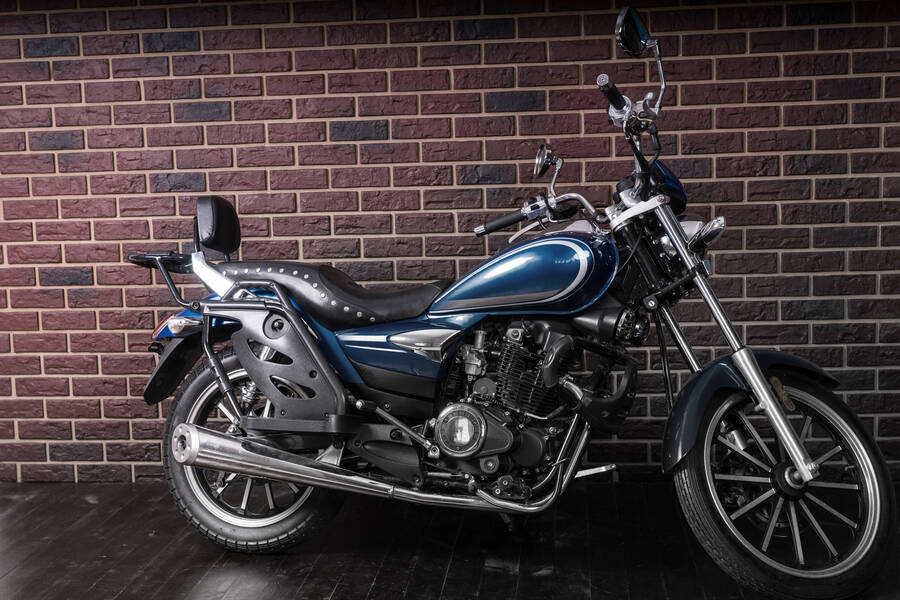 Fyah 105 Listen Live - 105.1 MHz FM, Kingston, Jamaica | Online Radio Box