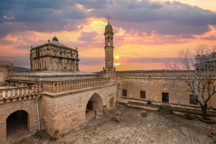 Zeta 93 en Vivo - WZNT, 93.7 MHz FM, San Juan, Puerto Rico | Online ...