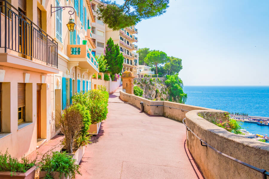 Current time in Monaco, Local Time Zone, DST information | Dayspedia