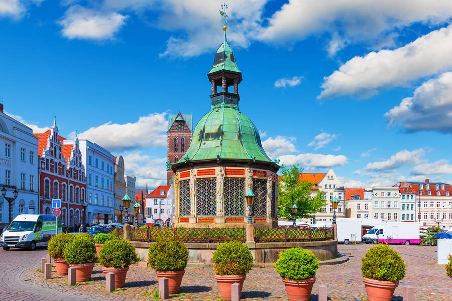 WRHI FM 100.1 Listen Live - Rock Hill, United States | Online Radio Box