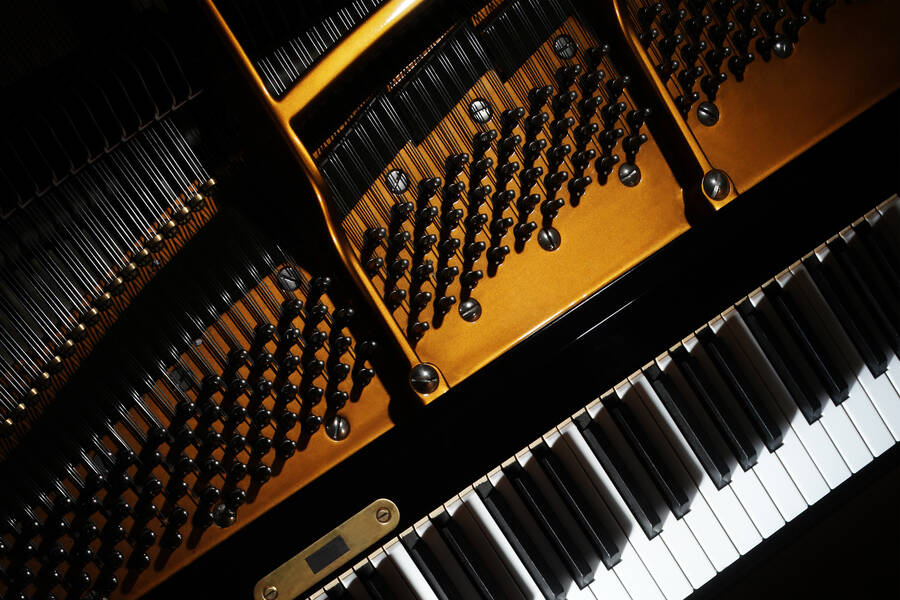 The Rock Listen Live - 90.2-105.5 MHz FM, Auckland, New Zealand ...