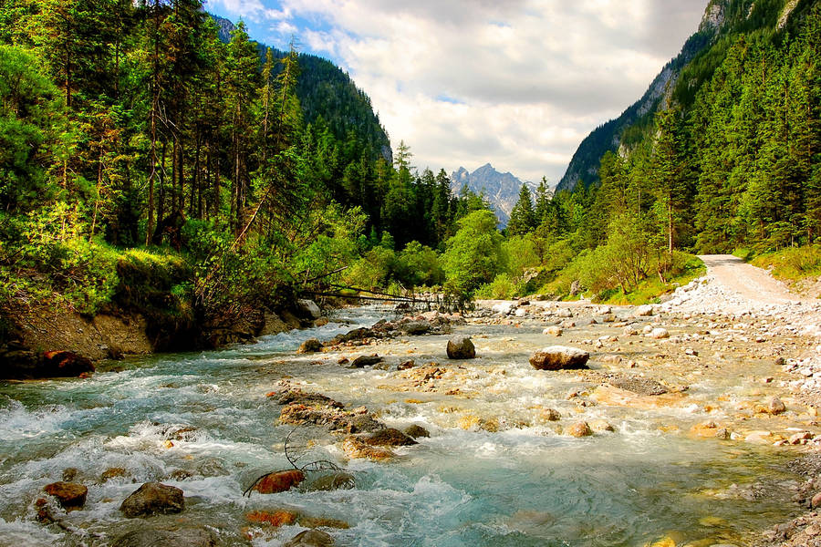 KCOW - AM 1400 Listen Live - Alliance, United States | Online Radio Box