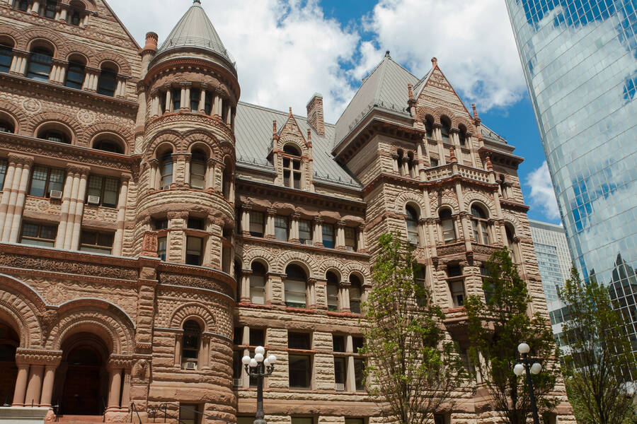 Hitz 92 FM Listen Live - 92.1 MHz FM, Kingston, Jamaica | Online Radio Box