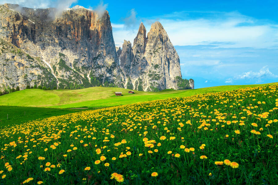 Lite 100.5 WRCH Listen Live - Hartford, United States | Online Radio Box