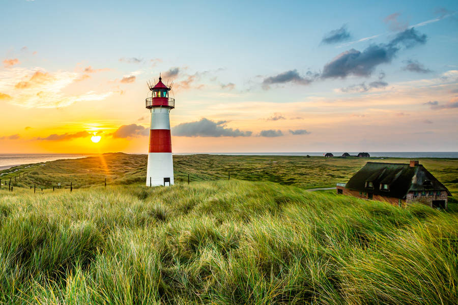 KKRL - 93.7 FM Listen Live - Carroll, United States | Online Radio Box