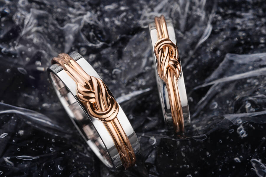 WDCX 99.5 Listen Live - Buffalo, United States | Online Radio Box