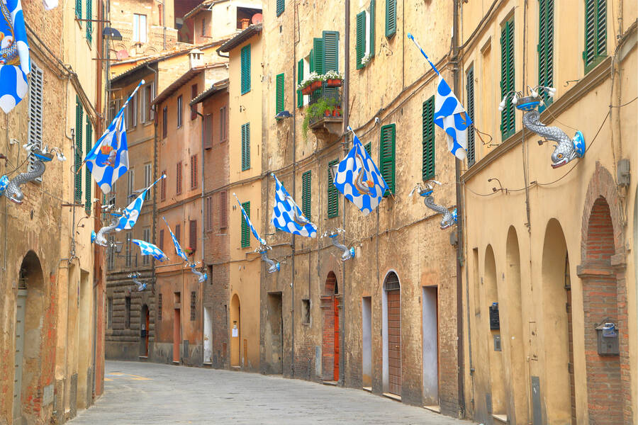 WWL 870 AM Listen Live - New Orleans, United States | Online Radio Box