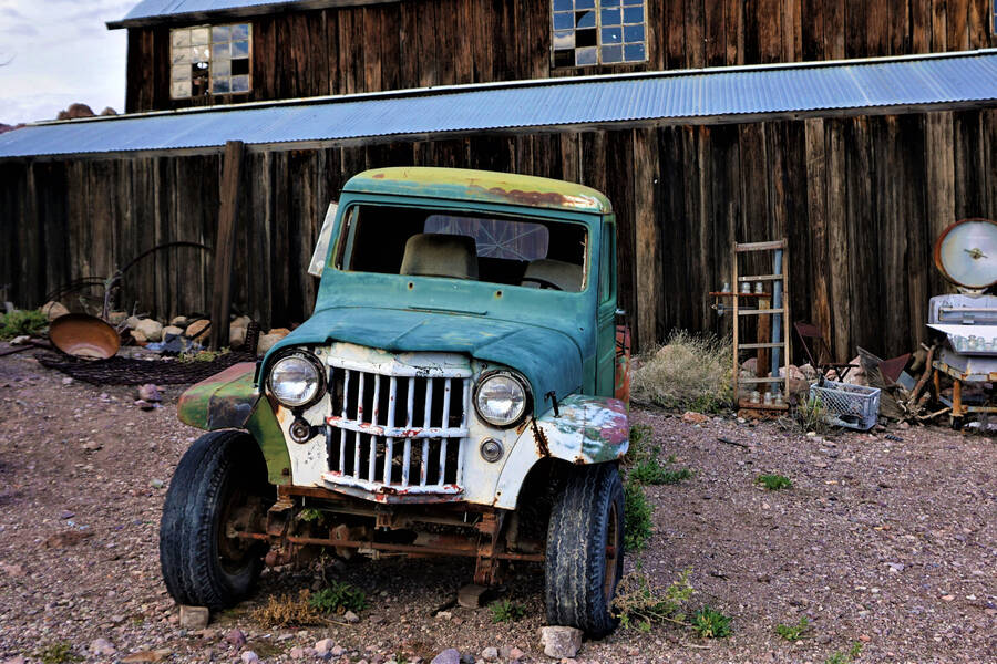 RNA - Rádio Luanda ao Vivo - 99.9 MHz FM, Luanda, Angola | Online Radio Box