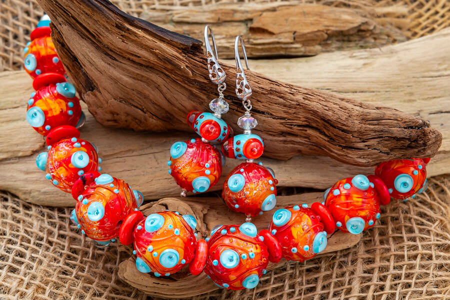 WDCX 99.5 Listen Live - Buffalo, United States | Online Radio Box