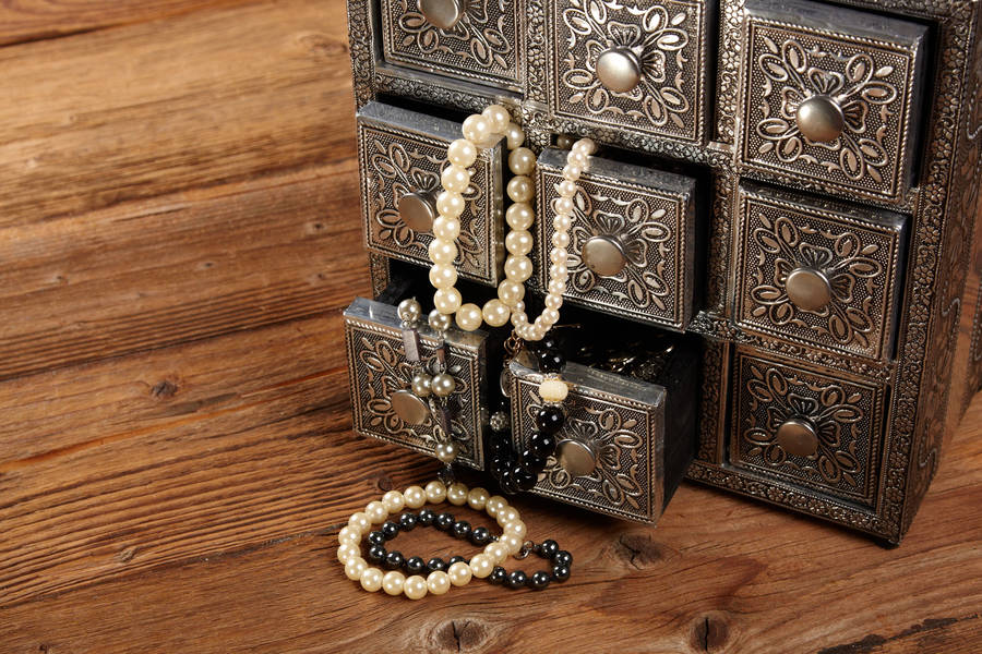 KRGI AM 1430/105.5 FM Listen Live - Grand Island, United States ...