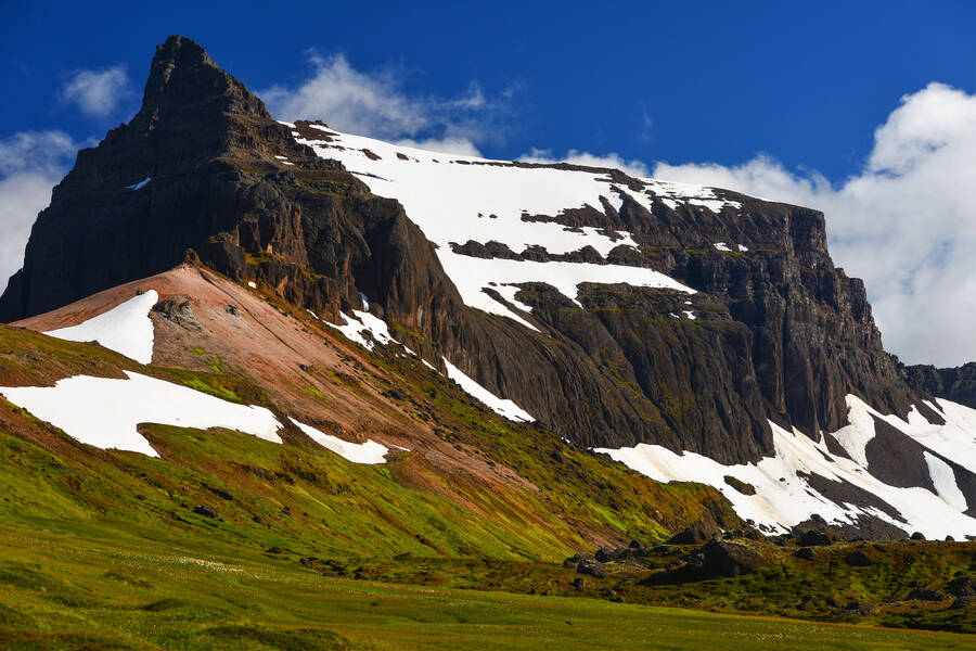 CHEZ 106 Listen Live - 106.1 MHz FM, Ottawa, Canada | Online Radio Box