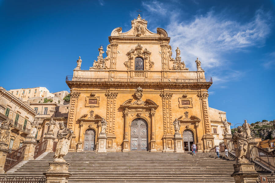 MOViN 92.5 KQMV Listen Live - Bellevue, United States | Online Radio Box