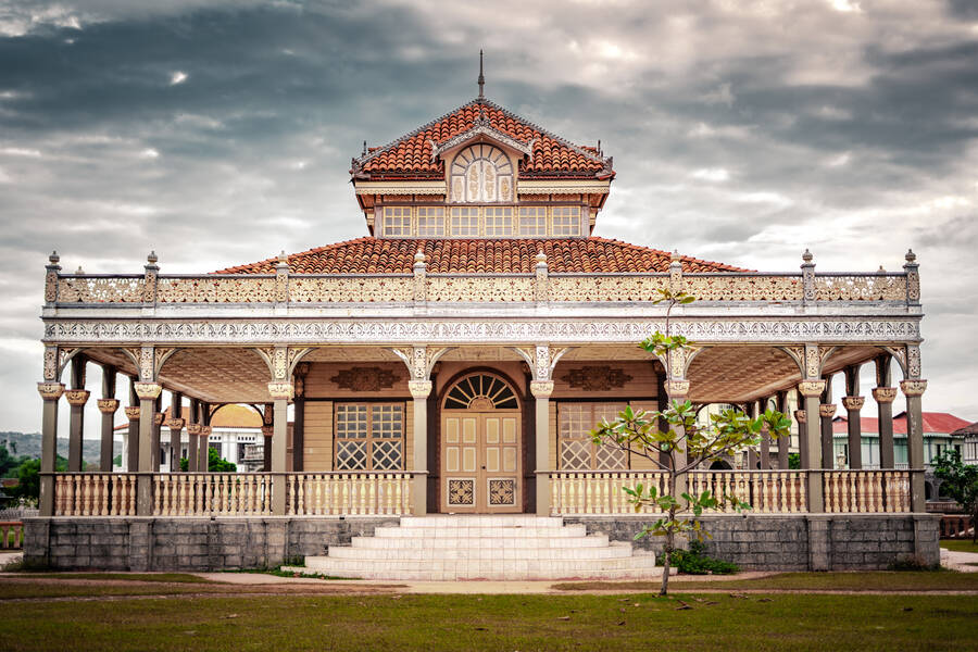 Go Country 105 (KKGO) Listen Live - 105.1 MHz FM, Los Angeles, United ...