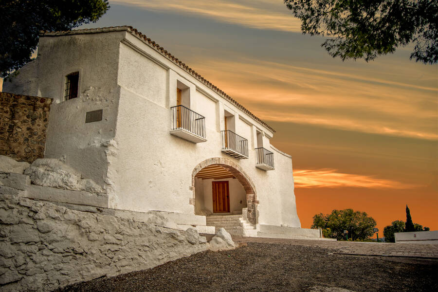 KELA 1470 AM Listen Live - Chehalis, United States | Online Radio Box