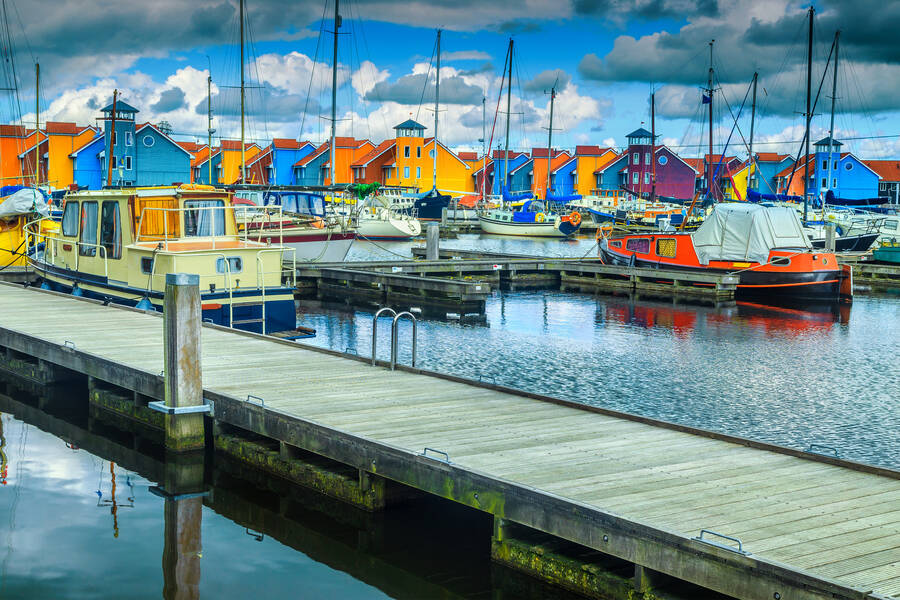 Magic 96.5 FM Listen Live - Oranjestad, Aruba | Online Radio Box