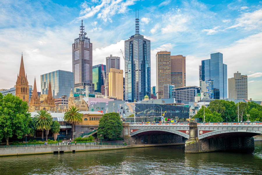 Listen to comedy radio stations from United Kingdom - best comedy ...