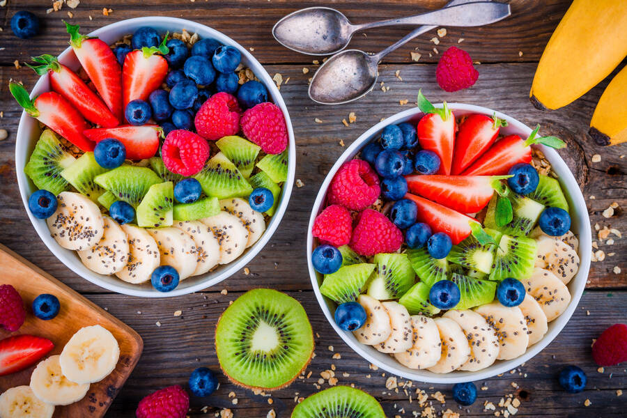 KJLH Radio Listen Live - 102.3 MHz FM, Los Angeles, United States ...