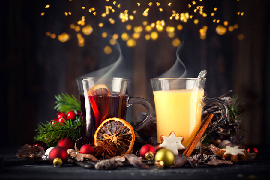 KELA 1470 AM Listen Live - Chehalis, United States | Online Radio Box